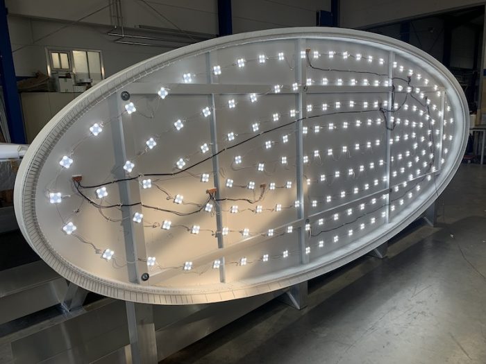 Ultradünner Leuchtkasten mit LED-Flächenlicht in jedem Maß kaufen